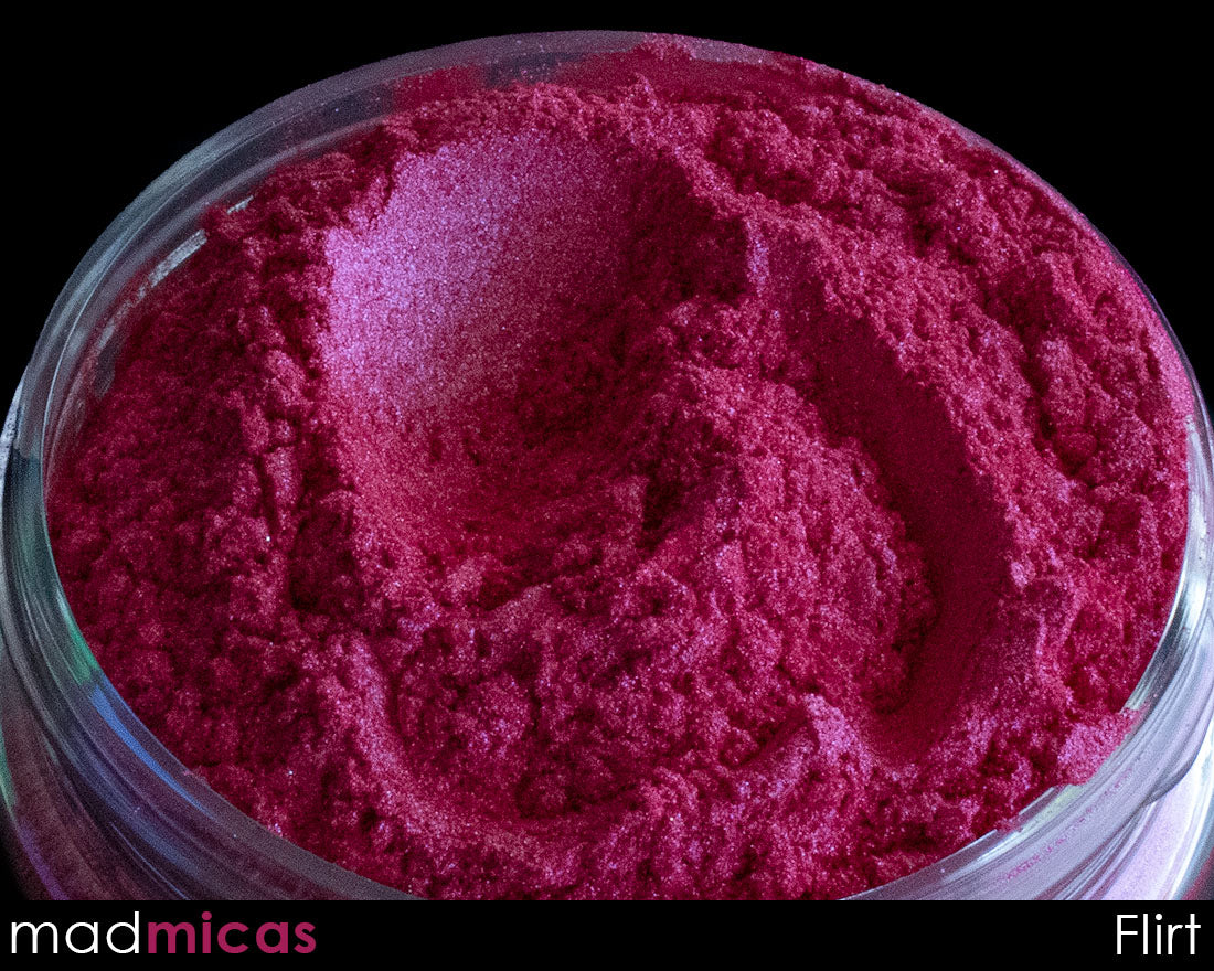 Flirt Premium Pink Mica – Mad Micas