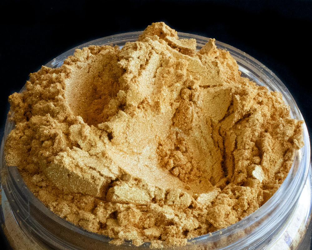 Golden Buddha Gold Mica – Mad Micas